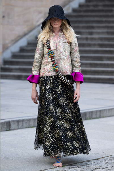 Ourania – RIANNA + NINA